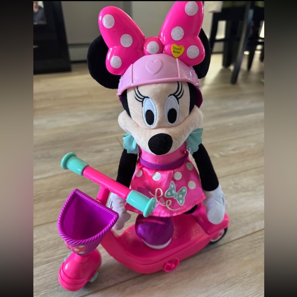Disney | Toys | Minnie Mouse Pink Scooter Toy | Poshmark
